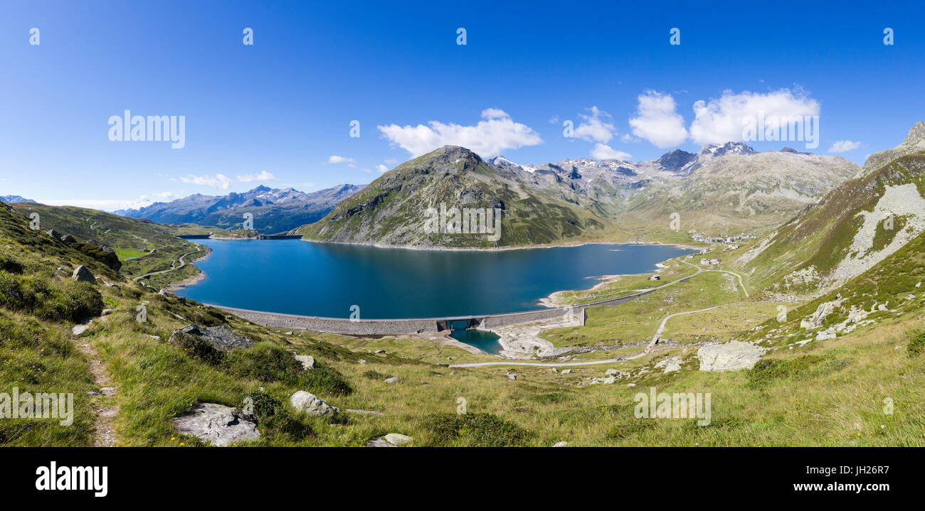 Lake montespluga hi-res stock photography and images - Alamy