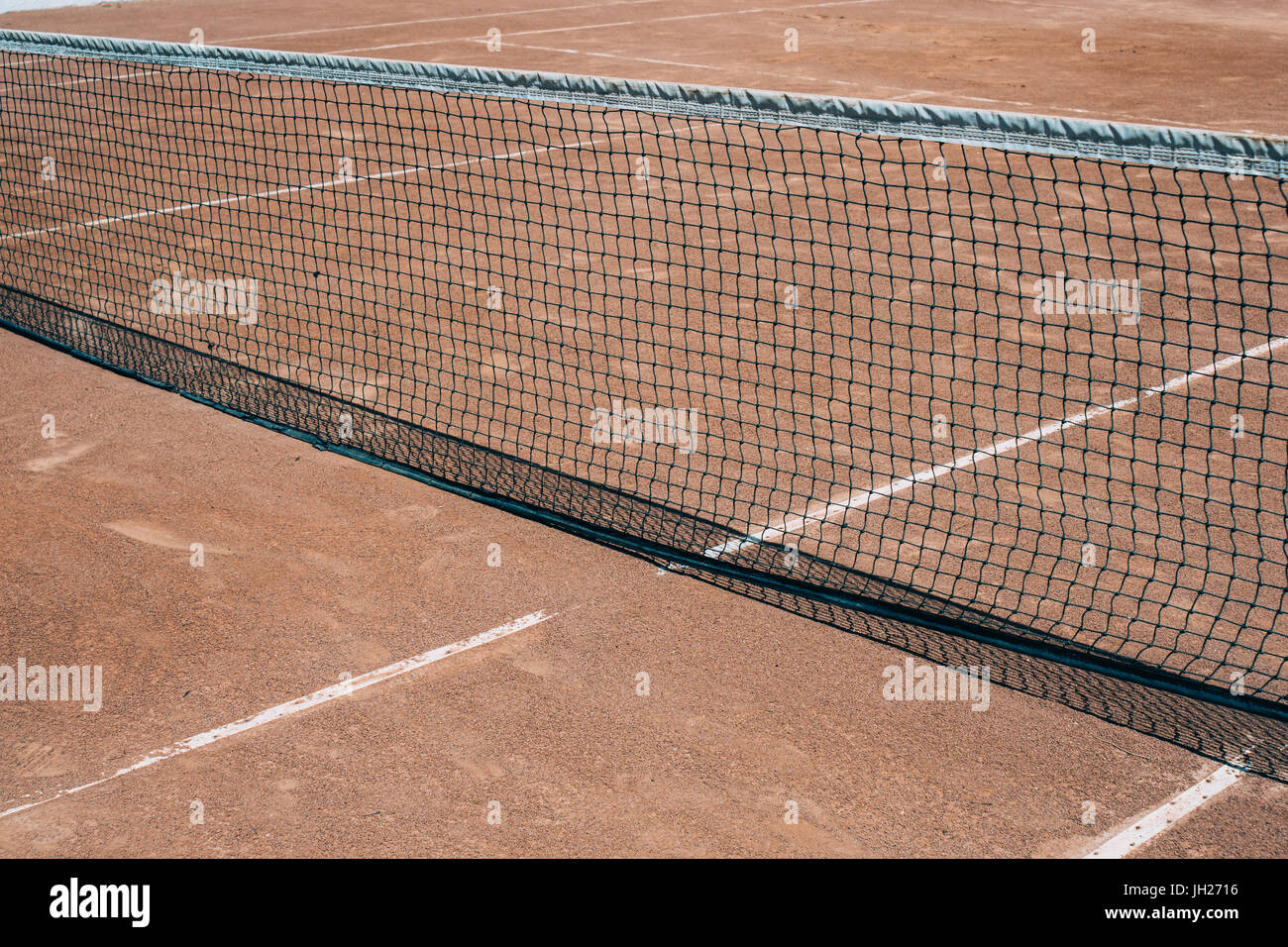 Red tennis court hi-res stock photography and images - Alamy