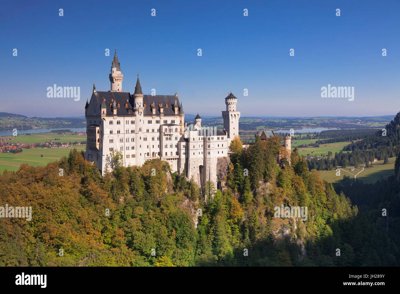Neuschwanstein Castle, Fussen, Allgau, Allgau Alps, Bavaria, Germany ...