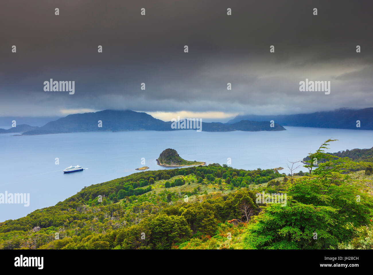 Vew of Wulaia Bay, Isla Navarino, Murray Channel, with the Stella ...