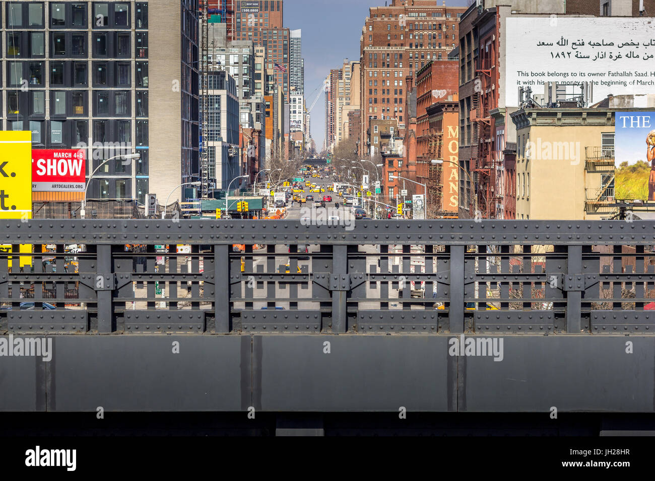 Bronx skyline hi-res stock photography and images - Alamy