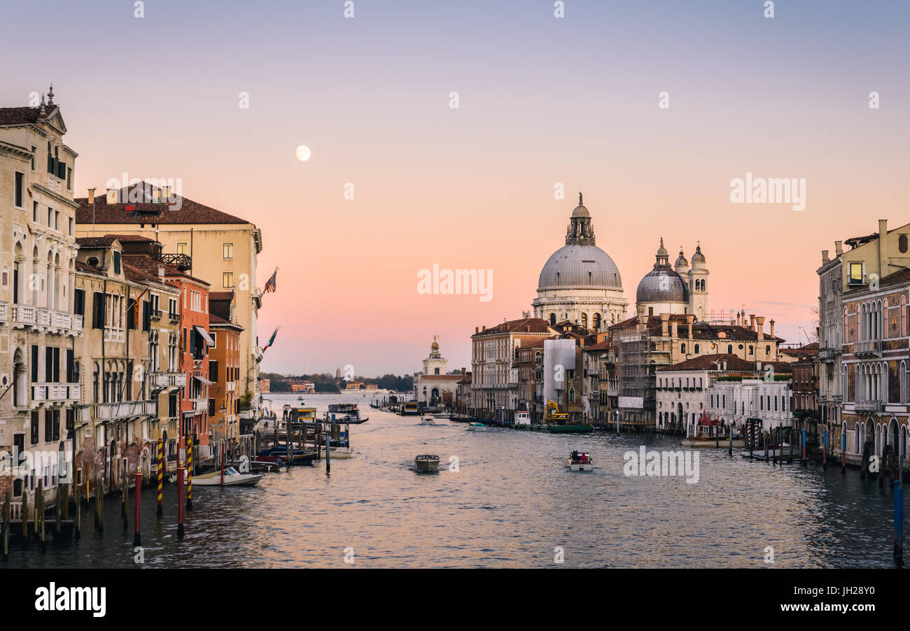 Venice skyline sunset hi-res stock photography and images - Alamy