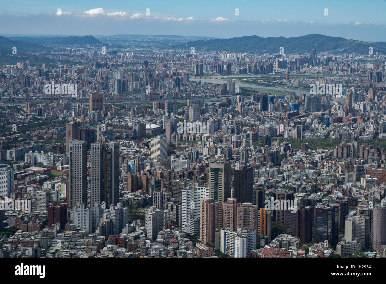 Taipei cityscape as seen from Taipei 101, the world's eighth tallest ...