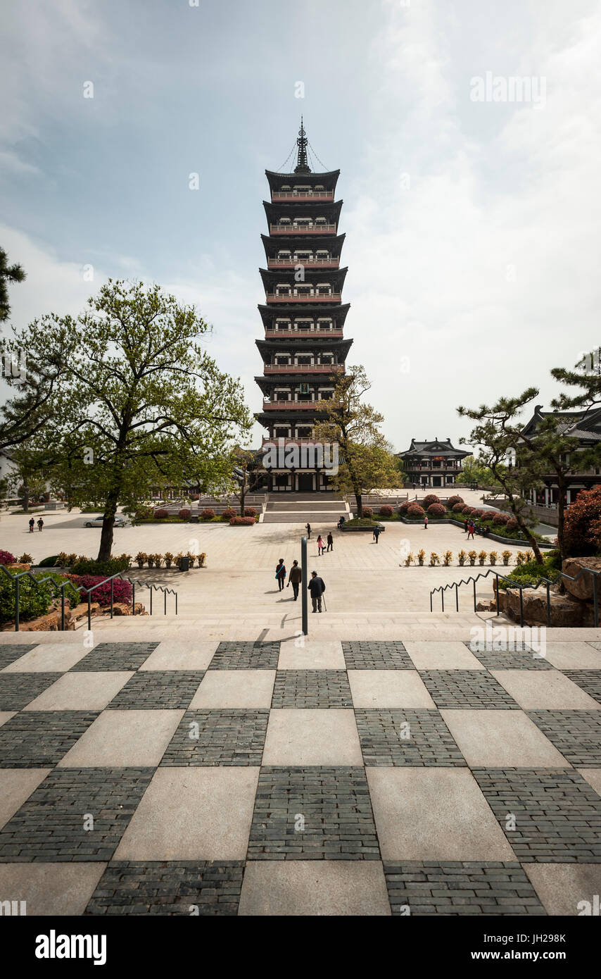 Yangzhou temple hi-res stock photography and images - Alamy