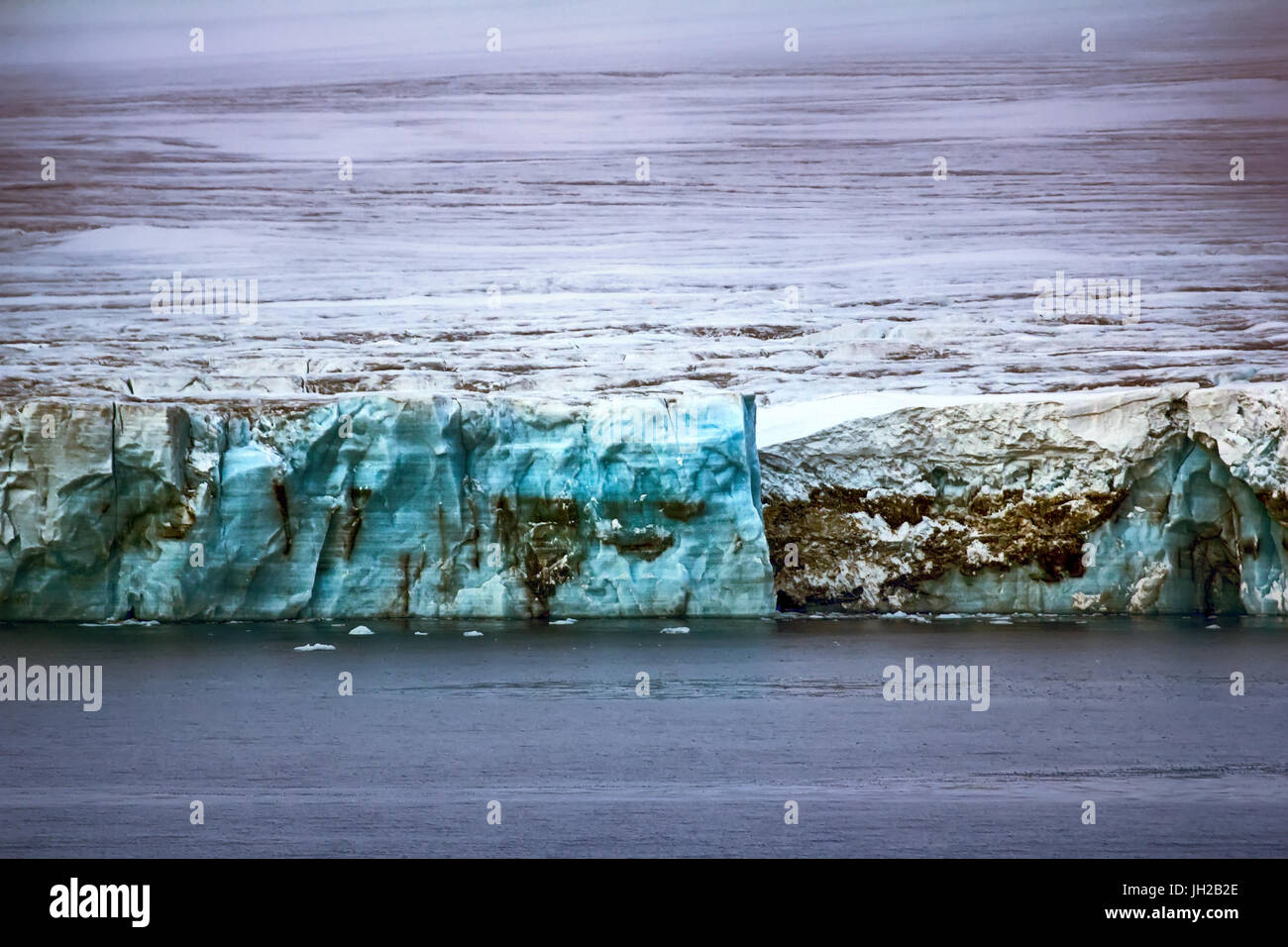 Terra deadly (completely devoid of life). 40-metres wall of glacier ...