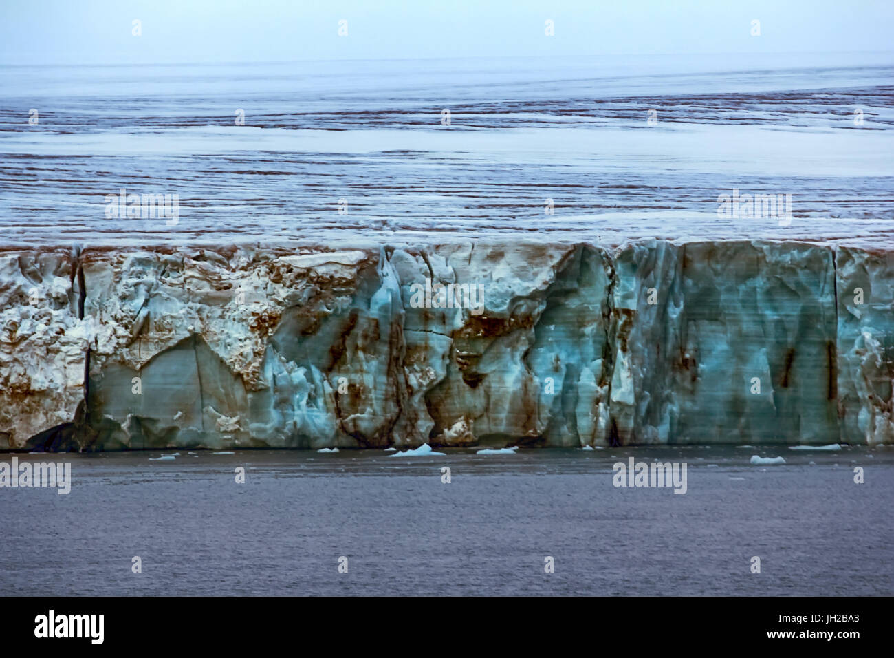 Terra deadly (completely devoid of life). 40-metres wall of glacier ...