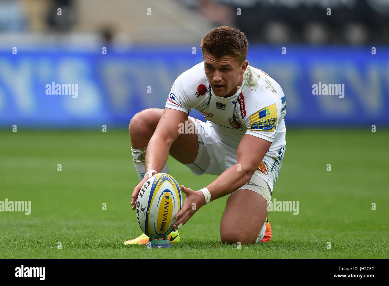 Exeter Chiefs'• Henry Slade Stock Photo - Alamy