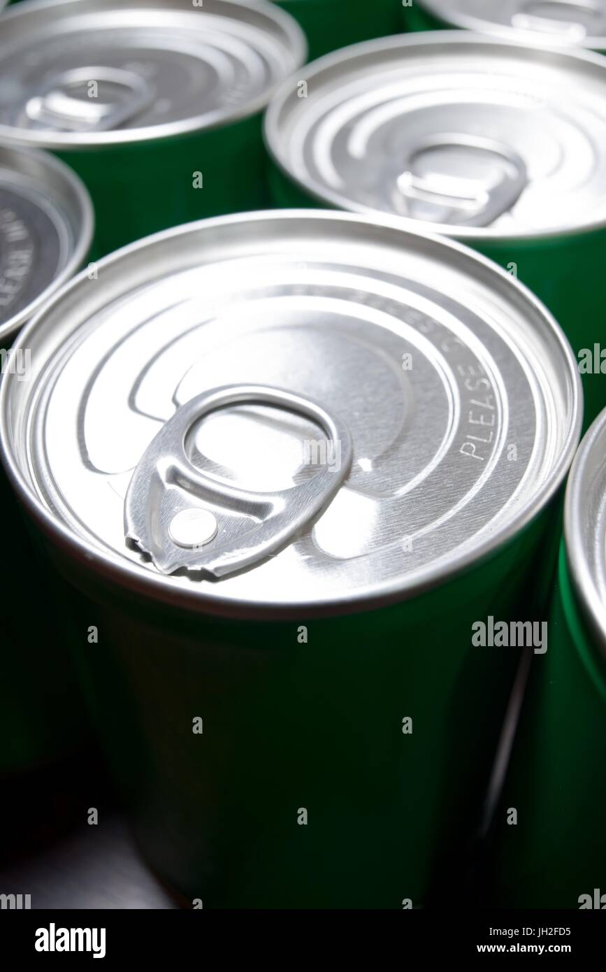 Closeup of a group of aluminium cans Stock Photo - Alamy
