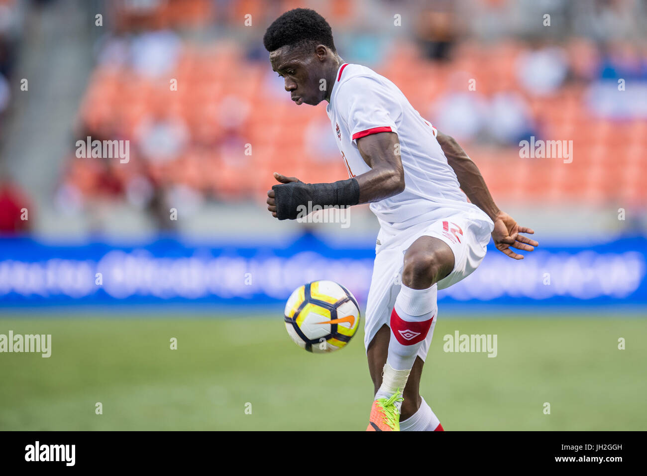 Alphonso davies hi-res stock photography and images - Alamy