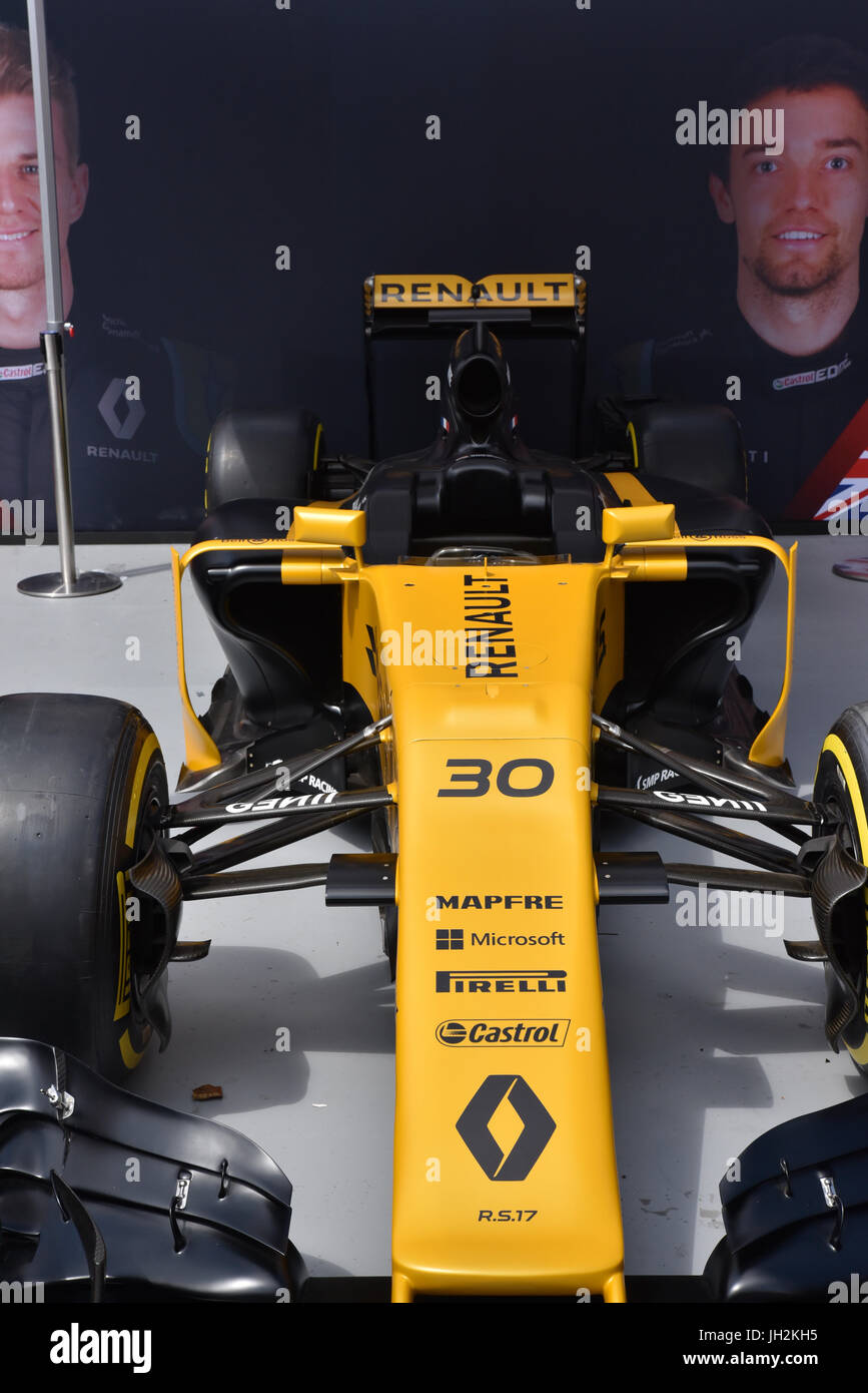 London, UK. 12th July 2017. Formula 1 Live London in Trafalgar Square ...