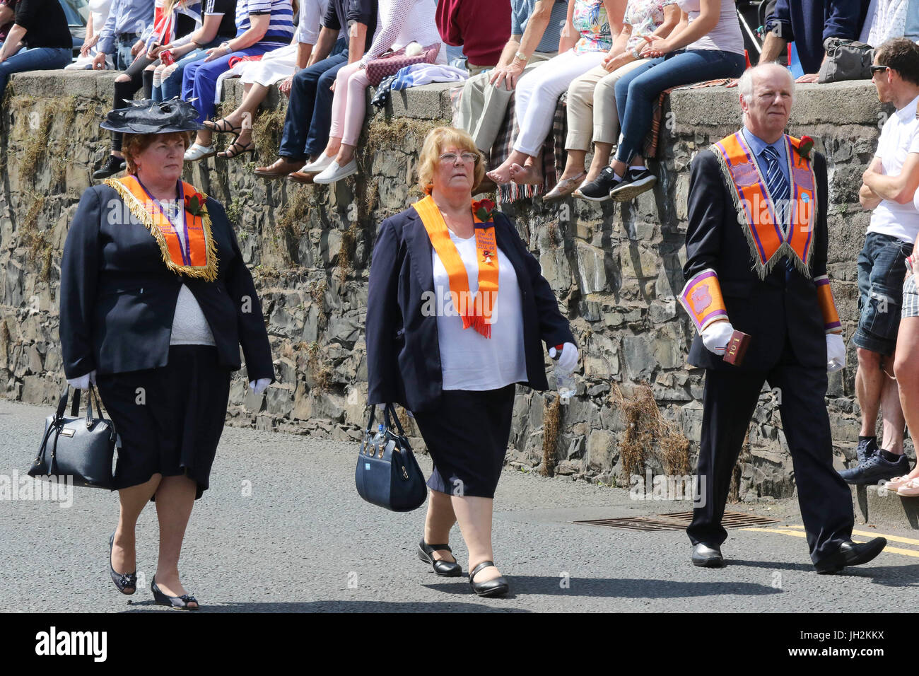 Orange order parade 2017 hi-res stock photography and images - Alamy