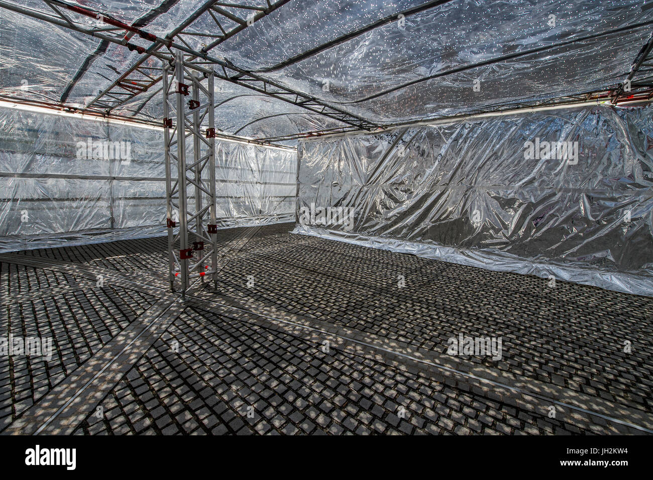 Scaffolding holes hi-res stock photography and images - Alamy
