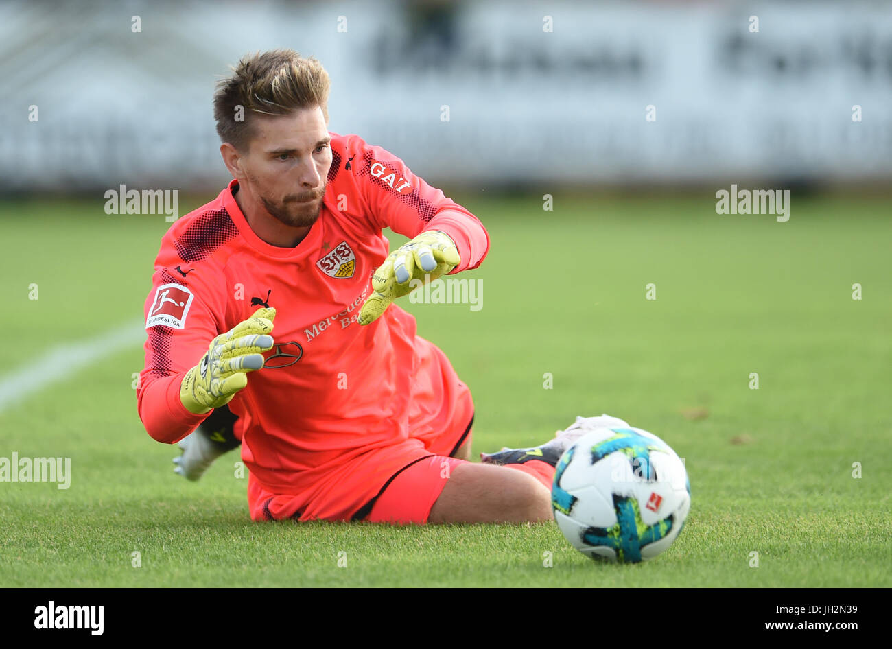 Goalkeeper ron robert zieler hi-res stock photography and images - Alamy