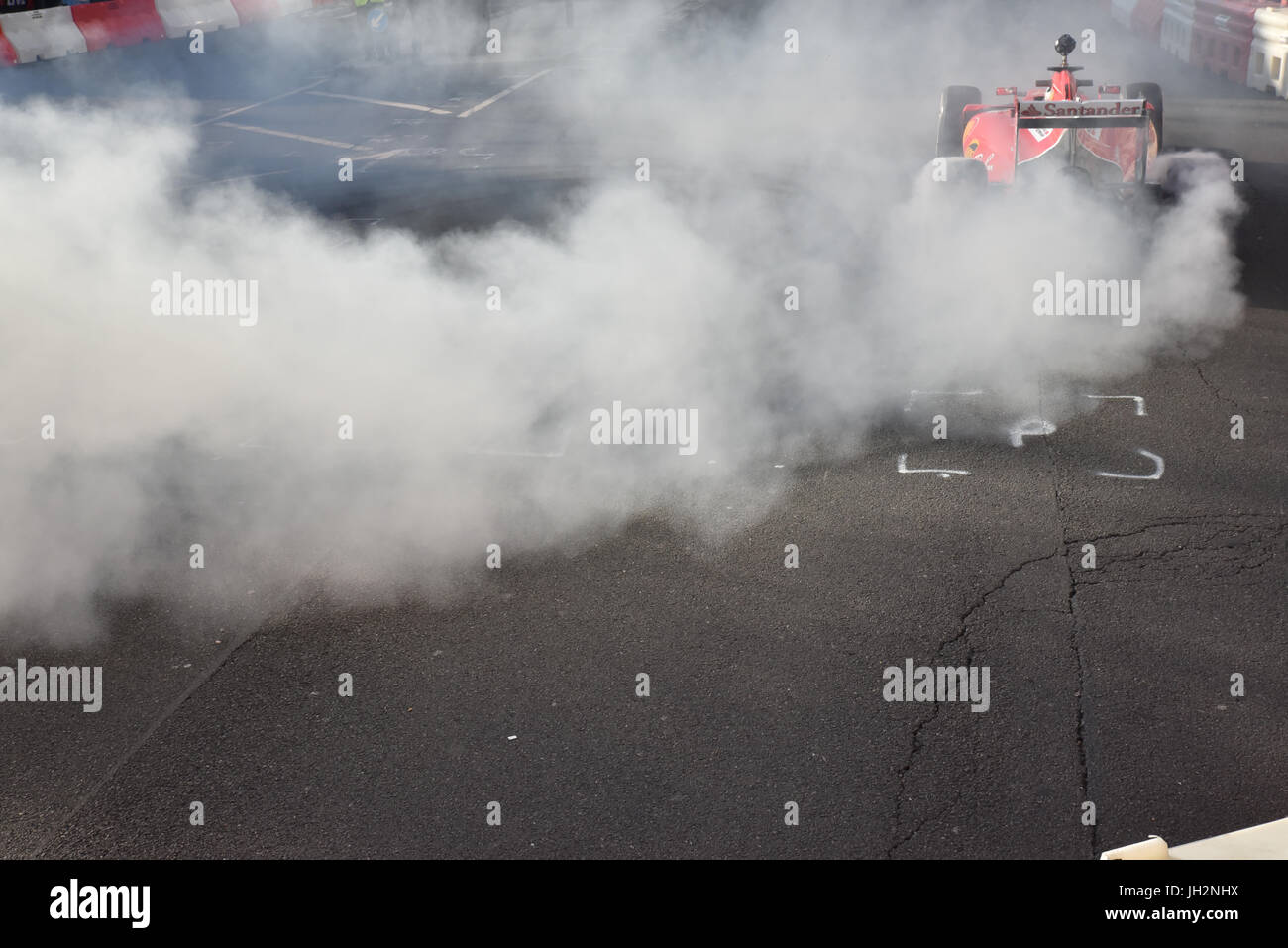 London, UK. 12th July, 2017. Drivers parade. Formula 1 Live London in ...