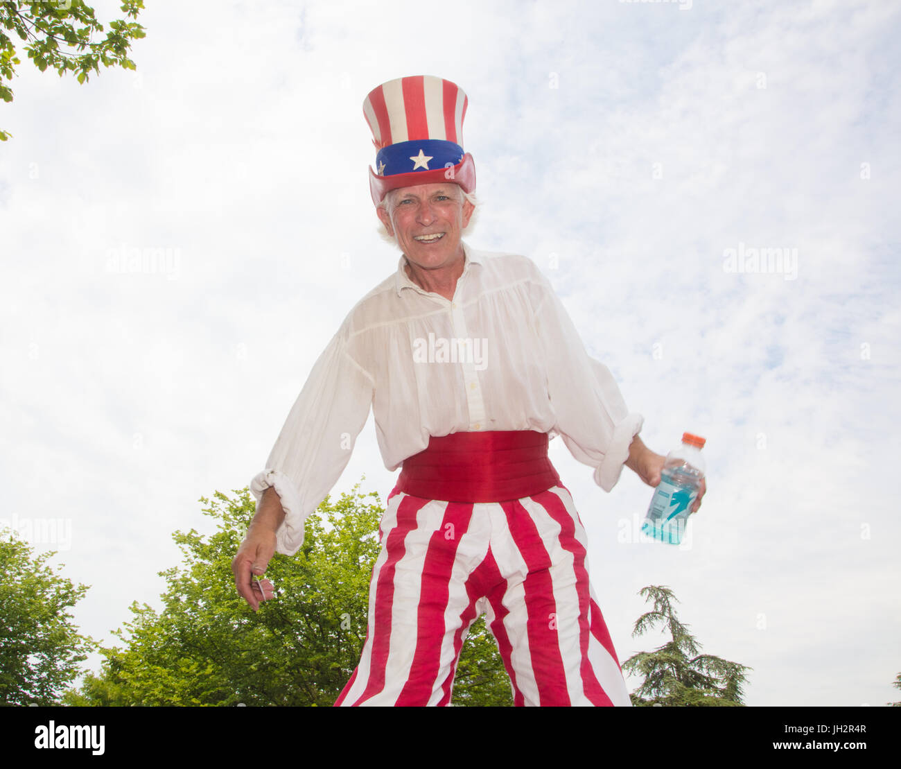 Steve Myott (Westfield Vt.) as Uncle Sam on stilts at the National ...