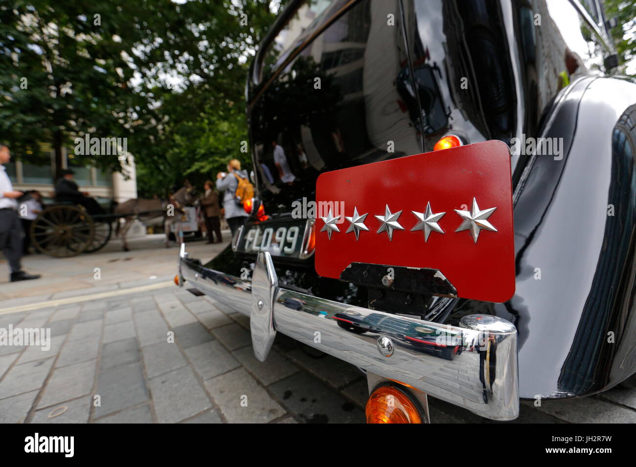 London, UK. 12th Jul, 2017. At the City of London Guildhall yard ...