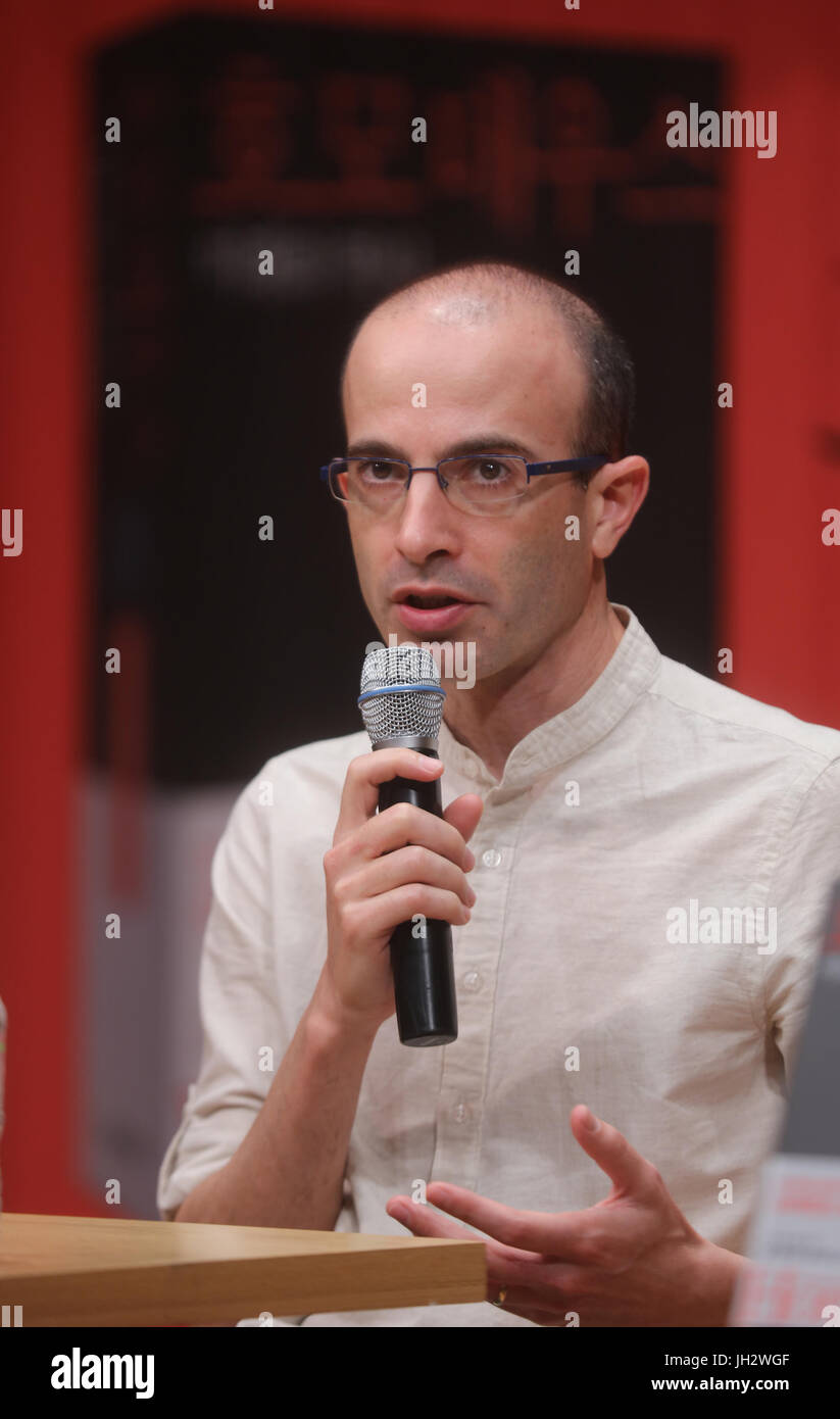 Israeli historian in Seoul Israeli historian Yuval Harari, a tenured ...