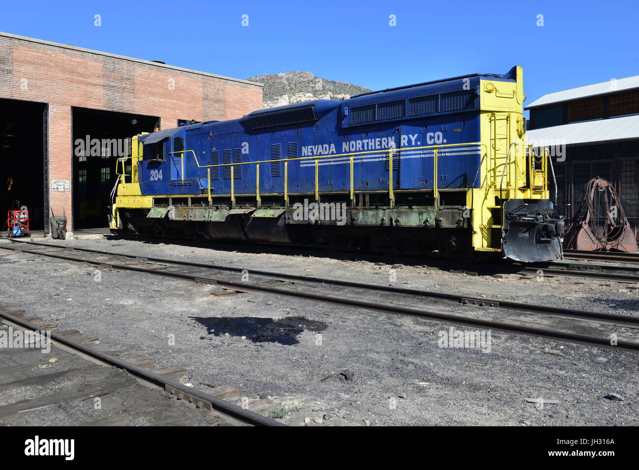 An American diesel locomotive Stock Photo - Alamy