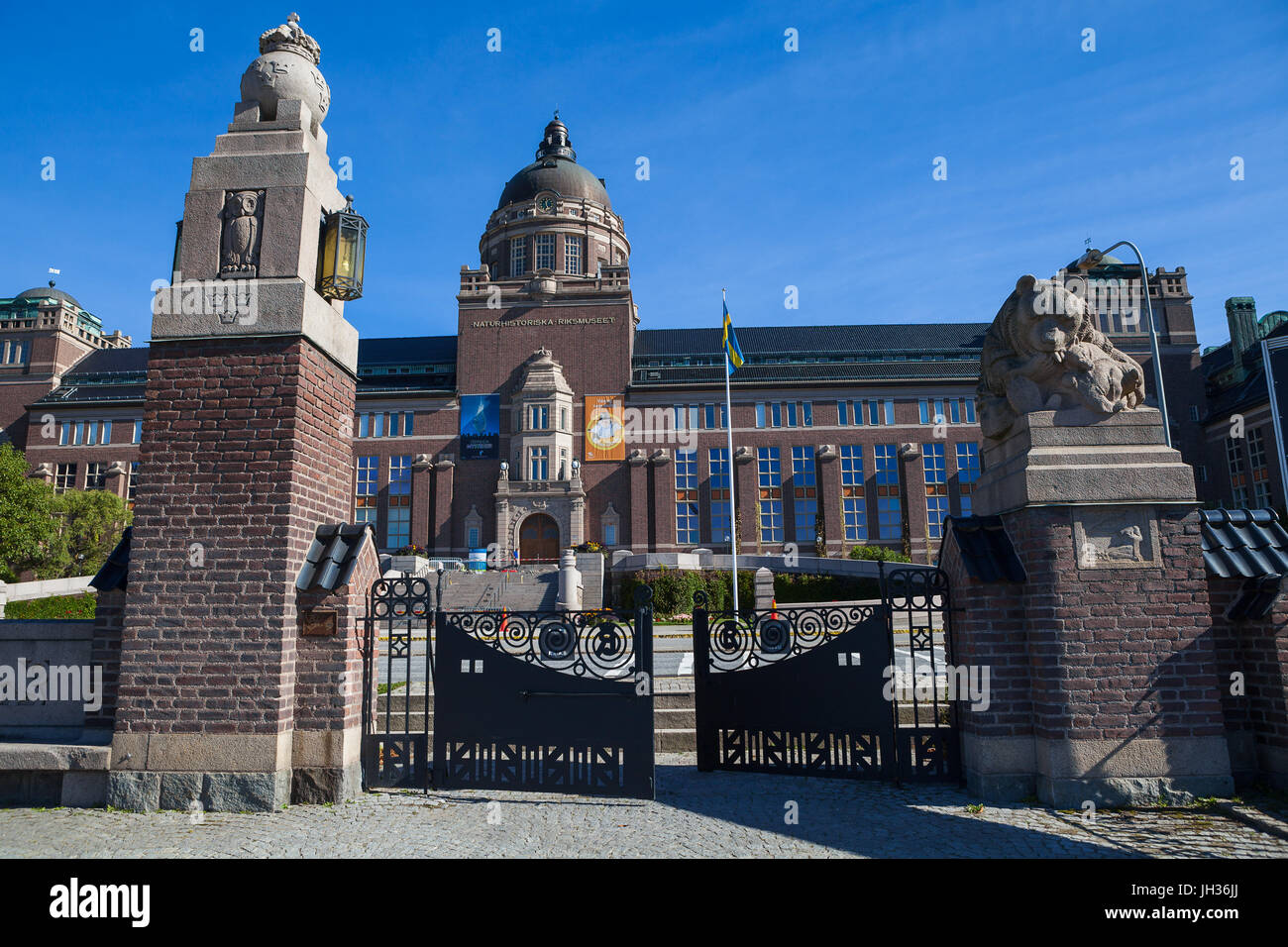 STOCKHOLM, SWEDEN - SEPTEMBER 20, 2016: Stockholm University buildings ...