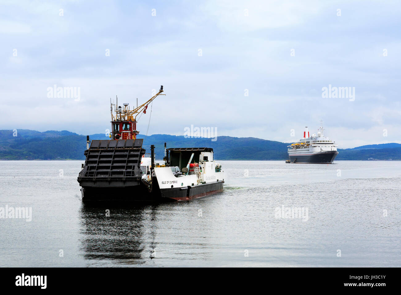 MV Isle of Cumbrae, Ro Ro car ferry owned by Caledonian MacBrayne ...