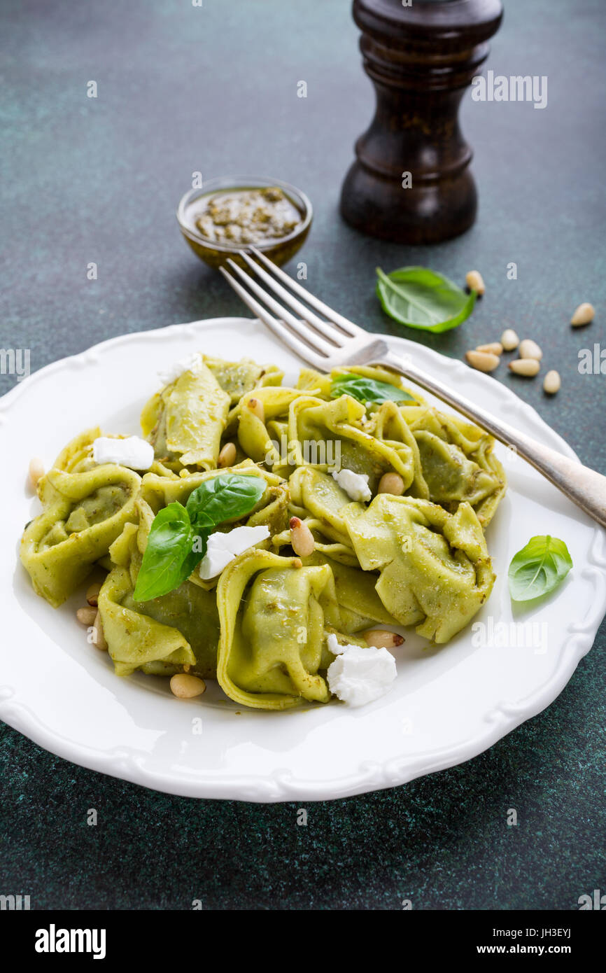Tortelloni Stock Photos & Tortelloni Stock Images - Alamy
