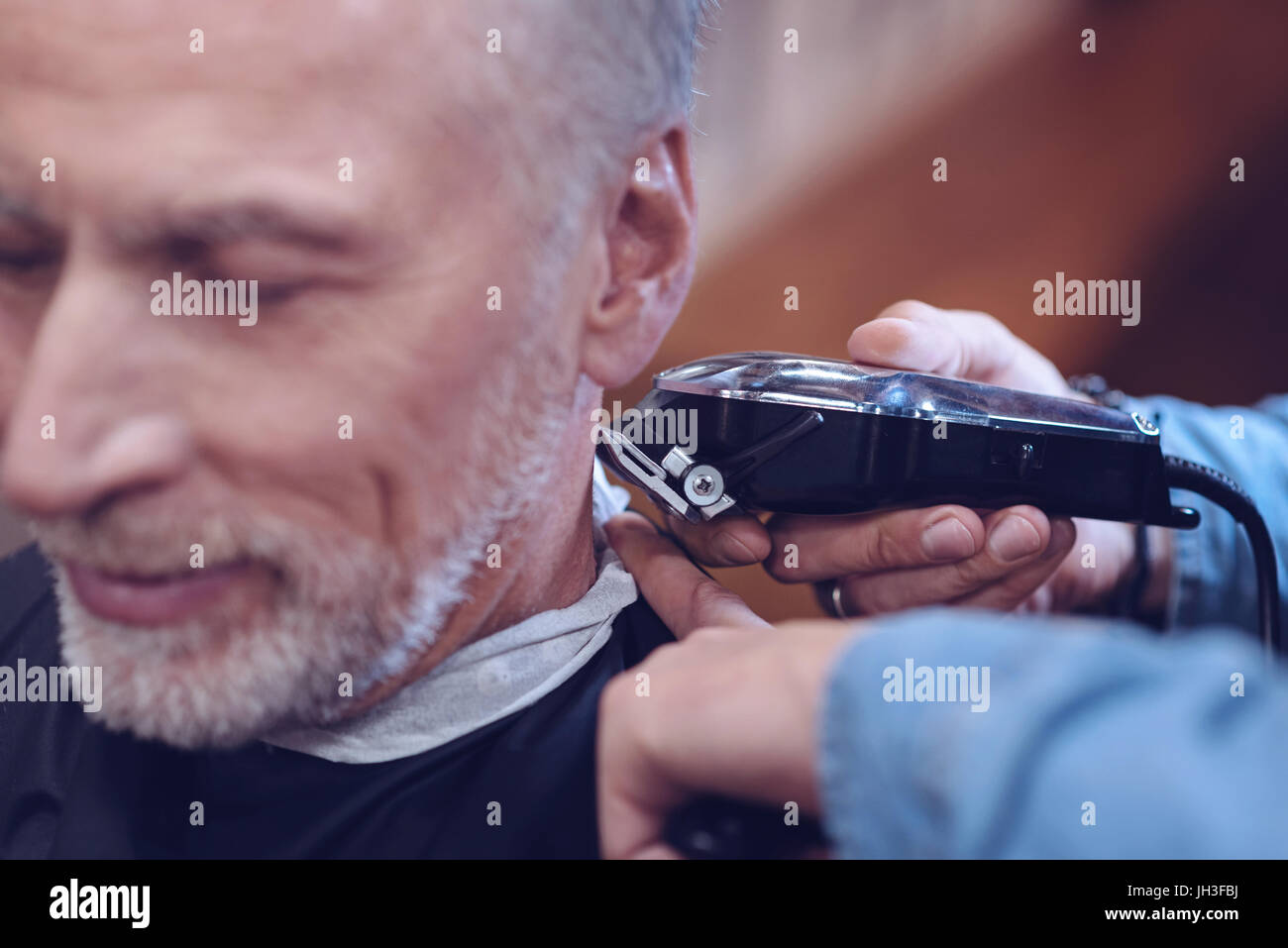 Hair cutting machine hi-res stock photography and images - Alamy