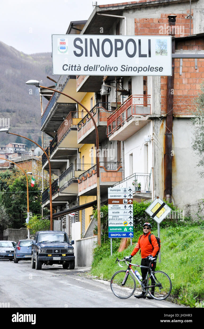 Sinopoli hi-res stock photography and images - Alamy