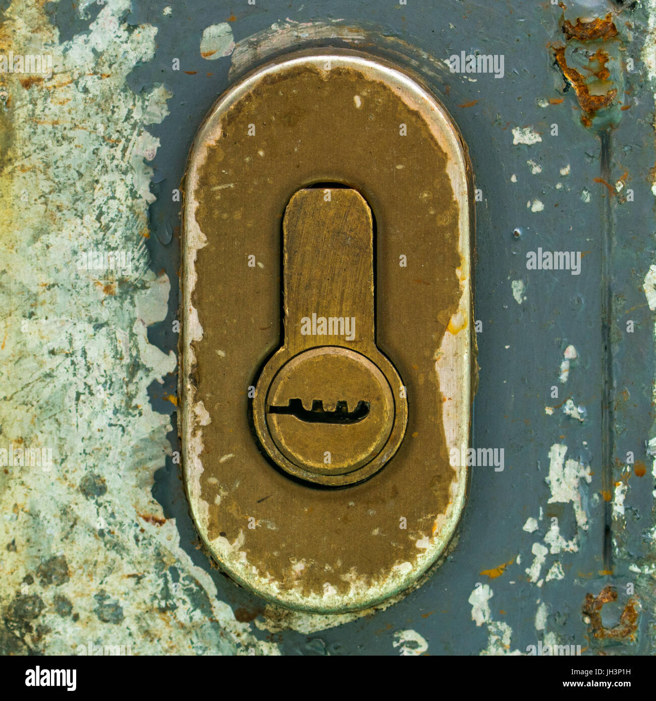 Safety lock key hole hi-res stock photography and images - Alamy