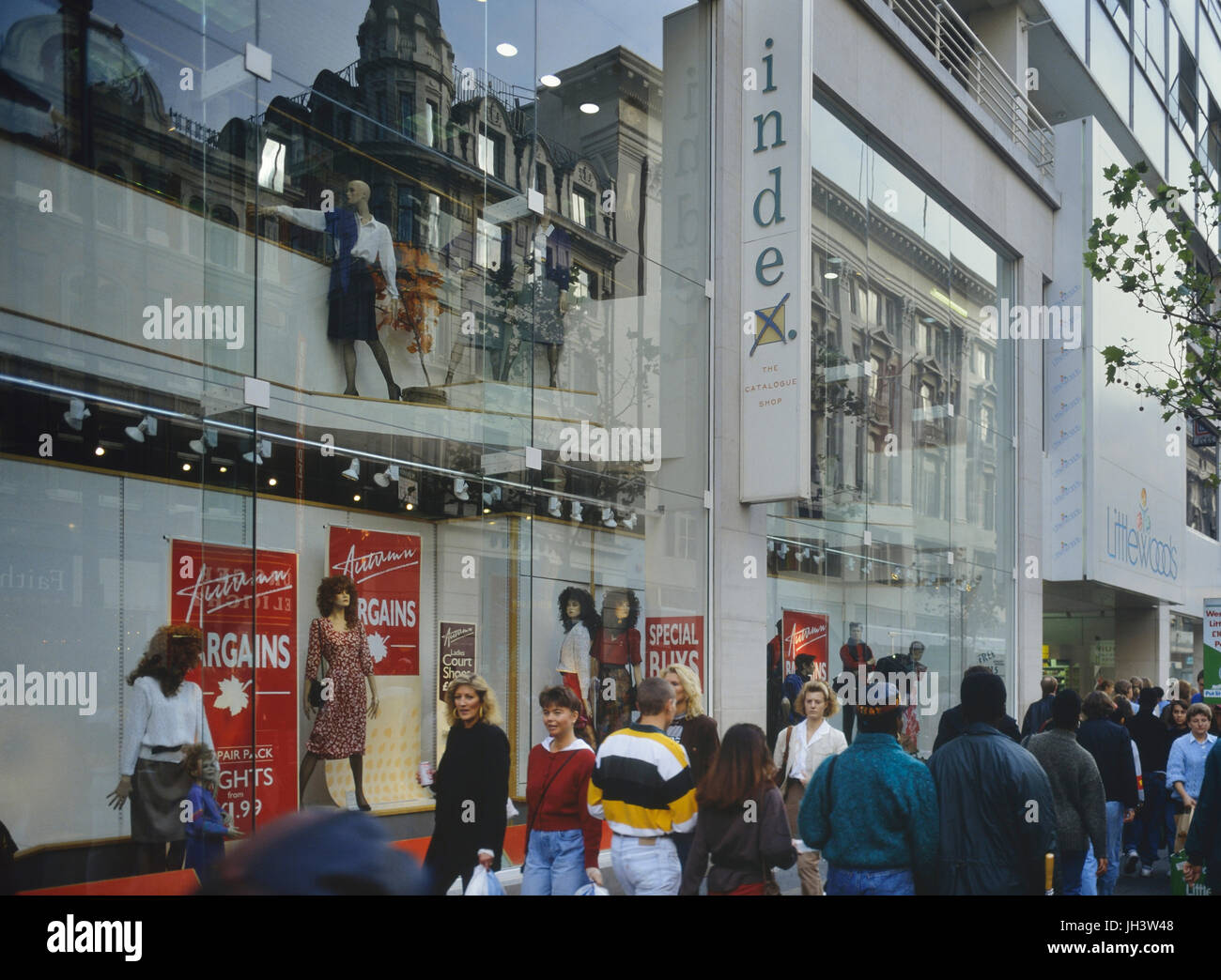 Littlewoods building 1980s hi-res stock photography and images - Alamy