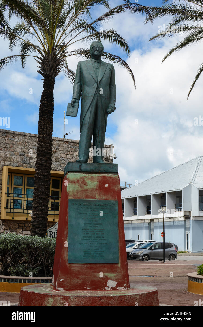 President Efrain Jonckheer Statue Curacao Stock Photo - Alamy