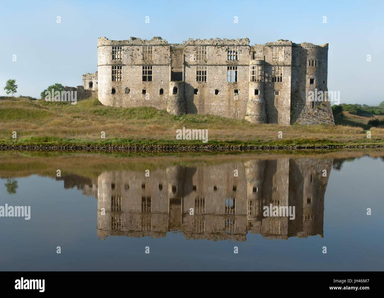 Carew Castle reflection, Pembrokeshire Stock Photo - Alamy