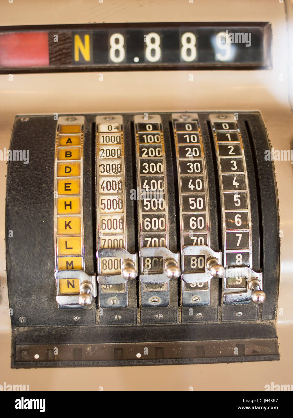 Old fashioned cash machine hi-res stock photography and images - Alamy