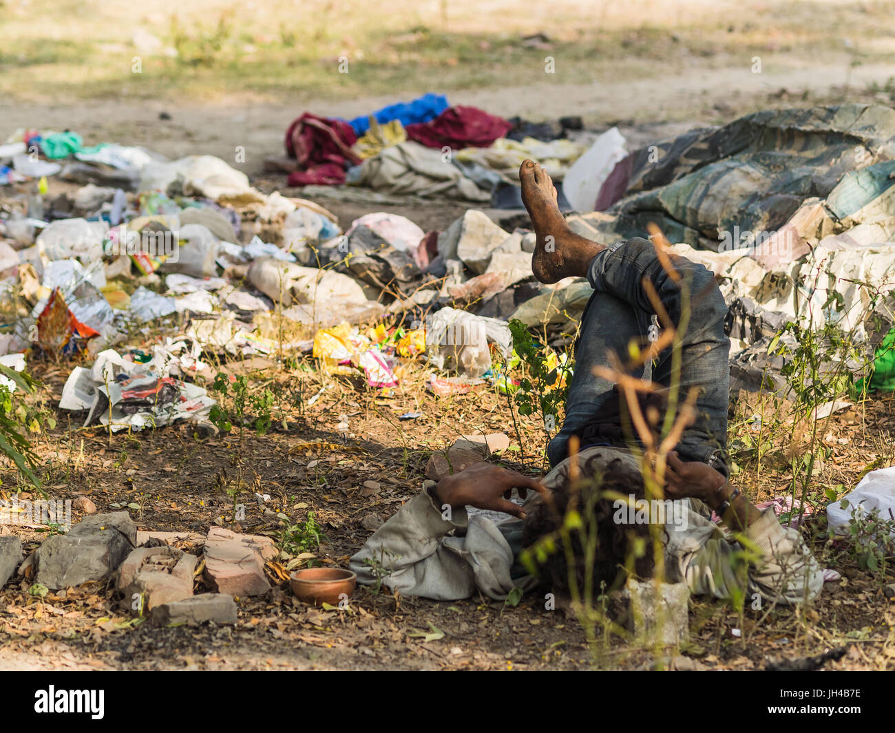 Slum slums delhi india hi-res stock photography and images - Alamy
