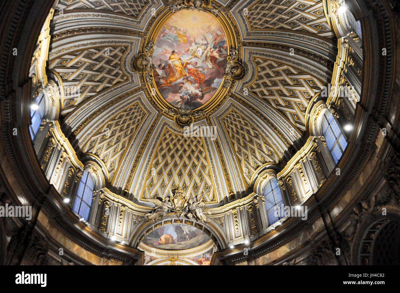 Decorative Baroque ceiling in a Roman Catholic church in central Rome ...