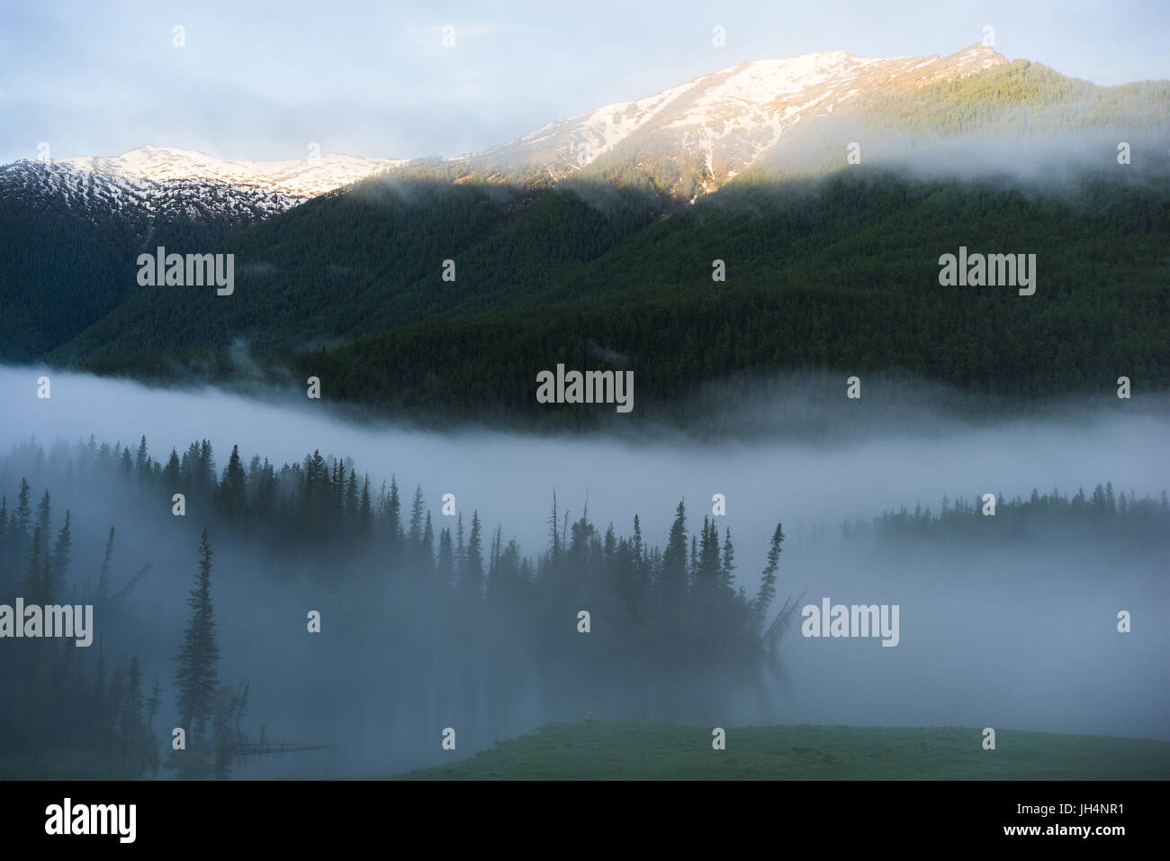 Kanasi lake hi-res stock photography and images - Alamy