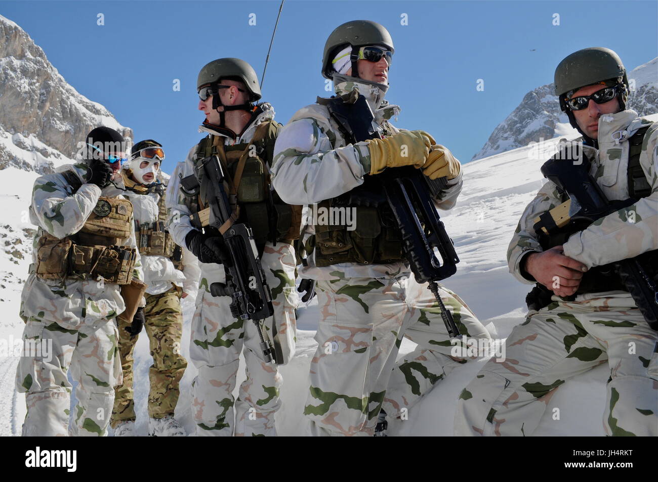 Mountain Troops High Resolution Stock Photography and Images - Alamy