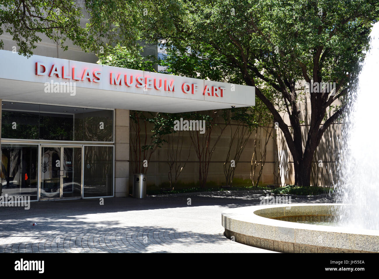 Dallas museum of art hi-res stock photography and images - Alamy