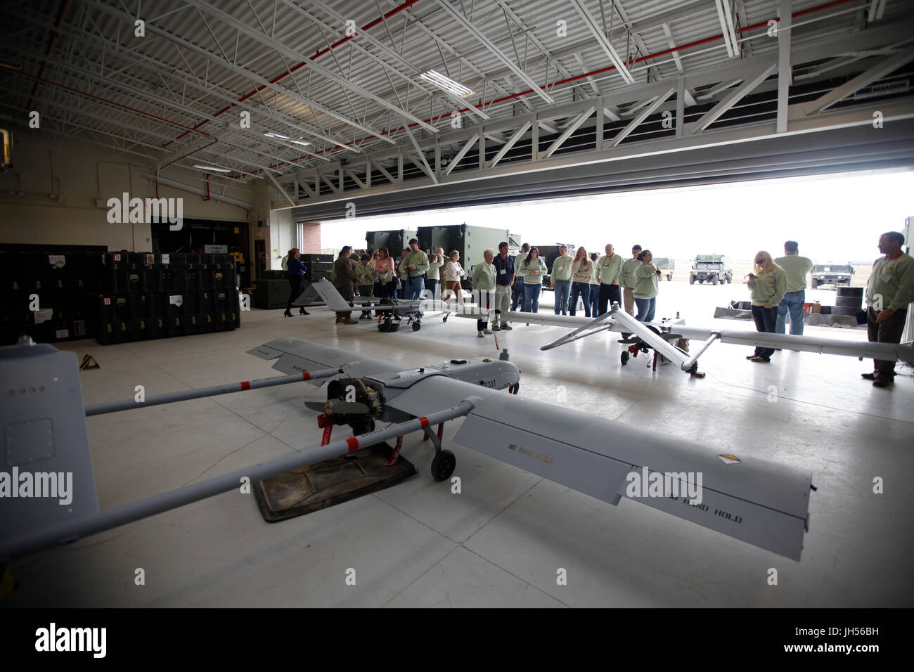 Shadow uav launch hi-res stock photography and images - Alamy