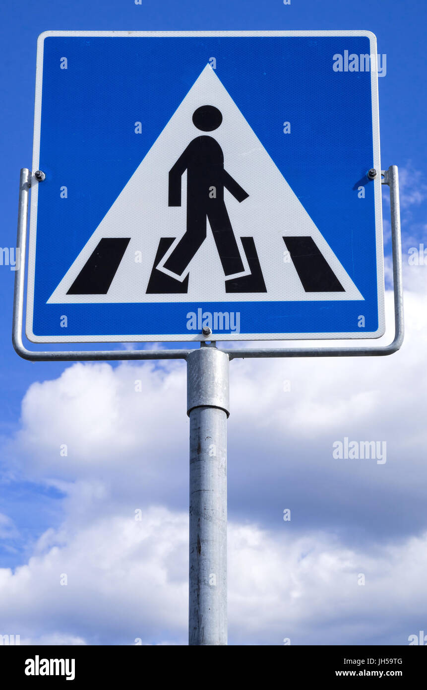 Norwegian road sign hi-res stock photography and images - Alamy