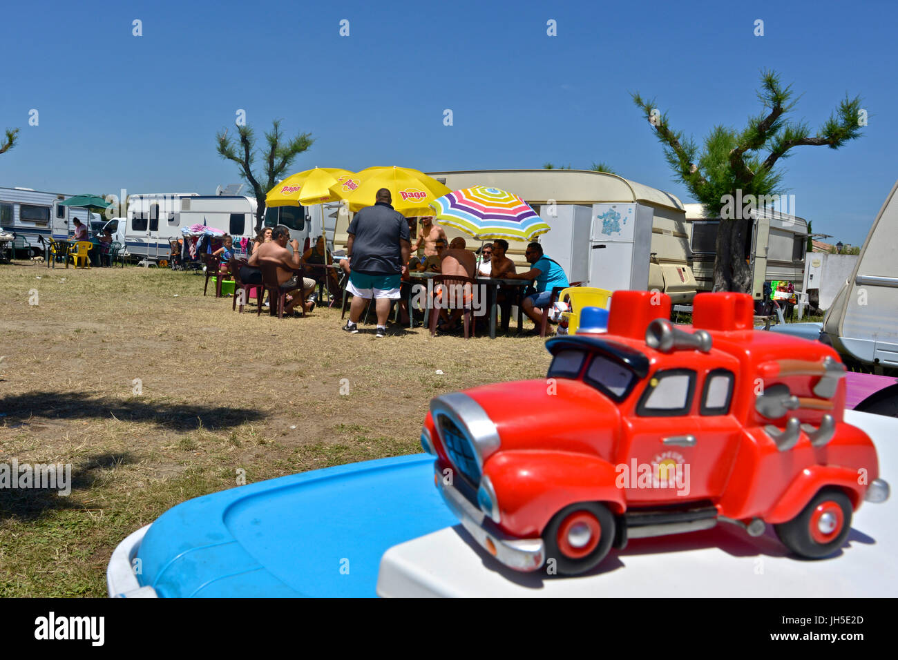 Gypsies camp hi-res stock photography and images - Alamy