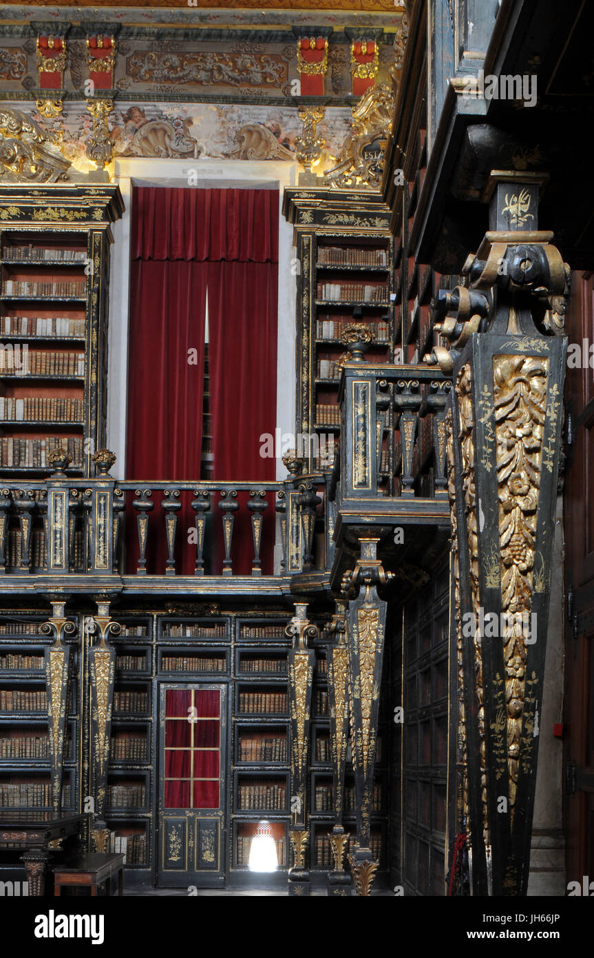 Joanina Library, inside, 2017, School Palace of the University of ...
