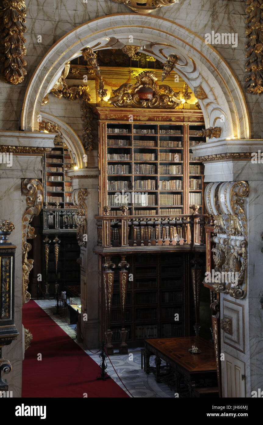 Joanina Library, inside, 2017, School Palace of the University of ...