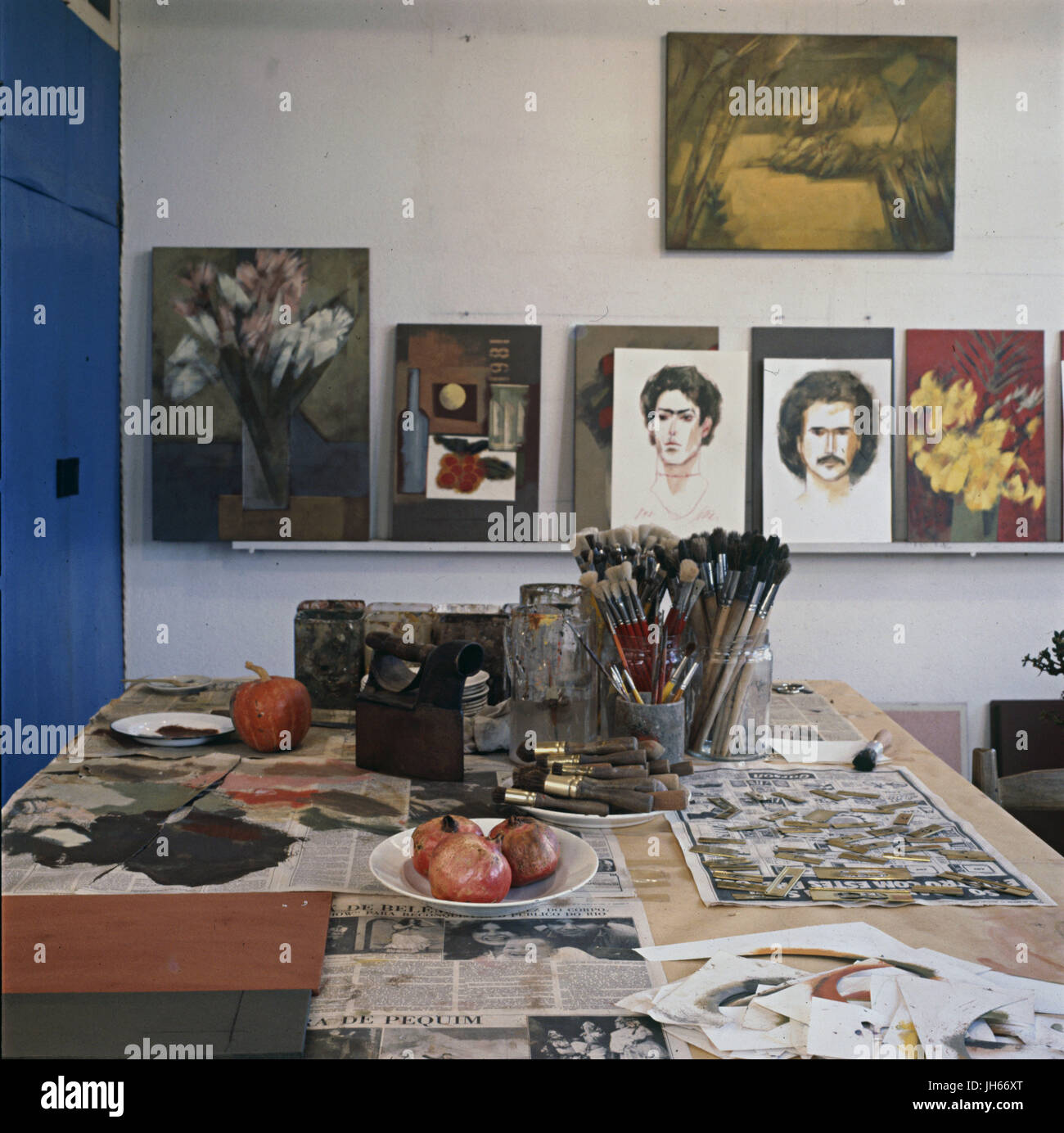Artist studio 1920 hi-res stock photography and images - Alamy