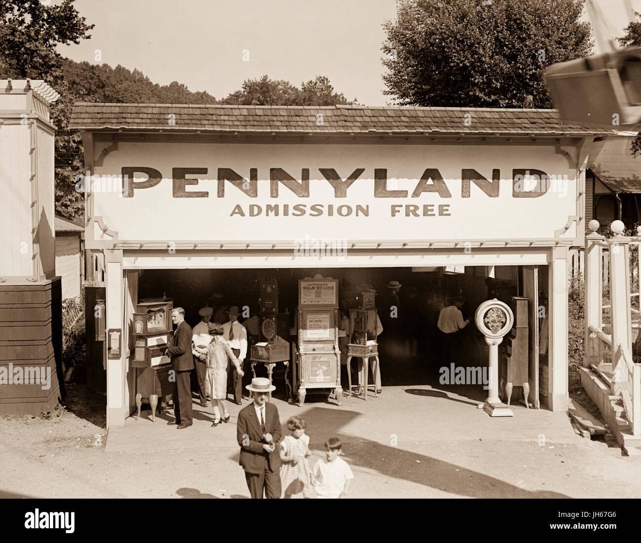 TITLE: Glen Echo, [1928] CALL NUMBER: LC-F8- 43342[P&P] REPRODUCTION ...