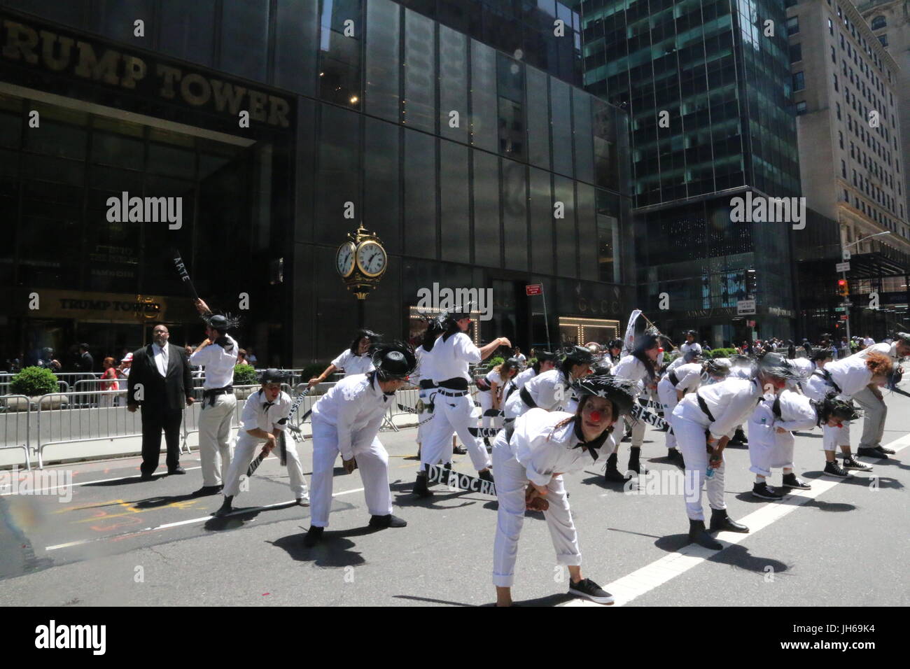 The 60th Annual Puerto Rican Day Parade passes along 5th Avenue in New ...