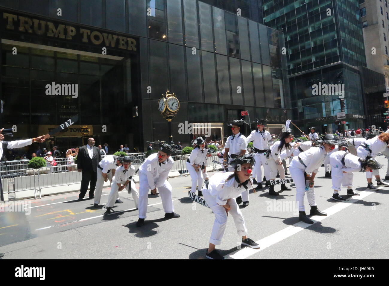 The 60th Annual Puerto Rican Day Parade passes along 5th Avenue in New ...