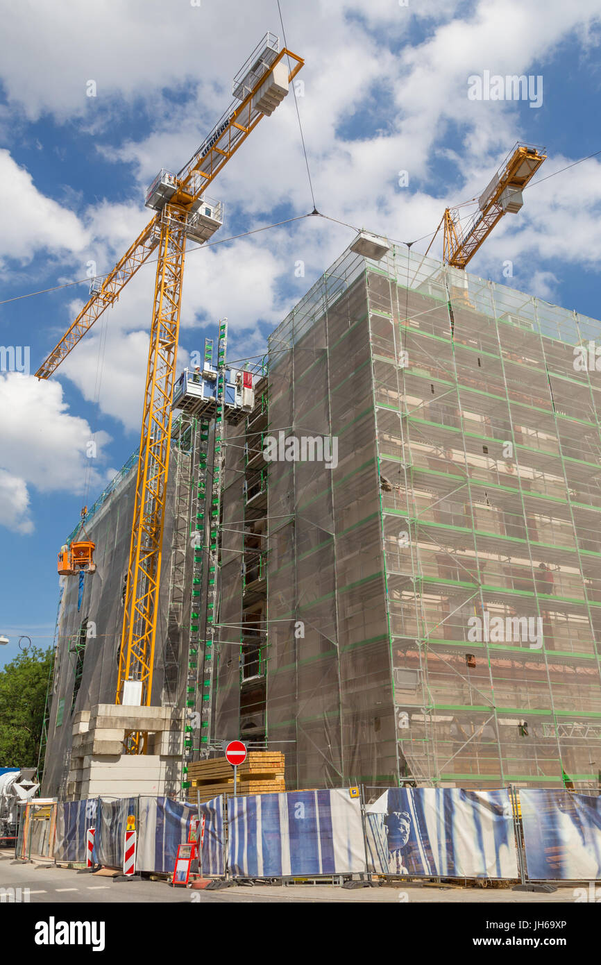 Building facade renovation, house reconstruction, repair Stock Photo ...
