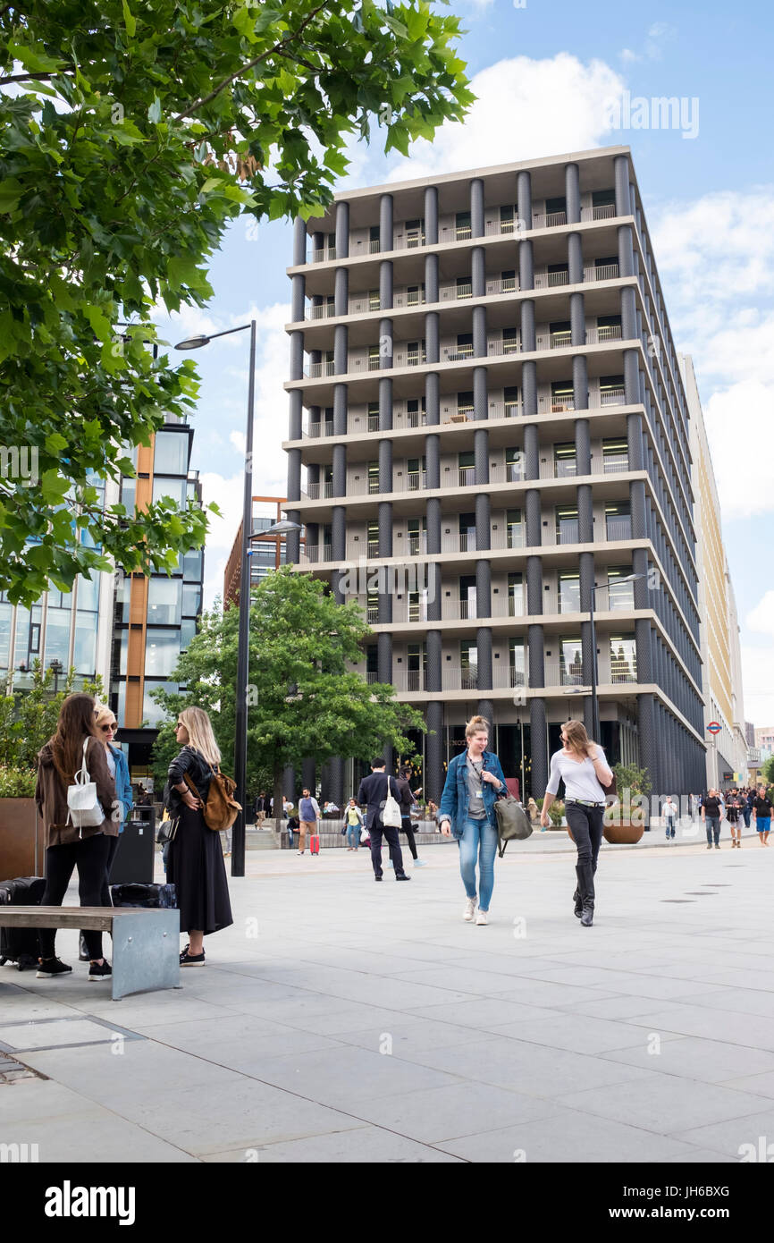 Kings cross regeneration hi-res stock photography and images - Alamy