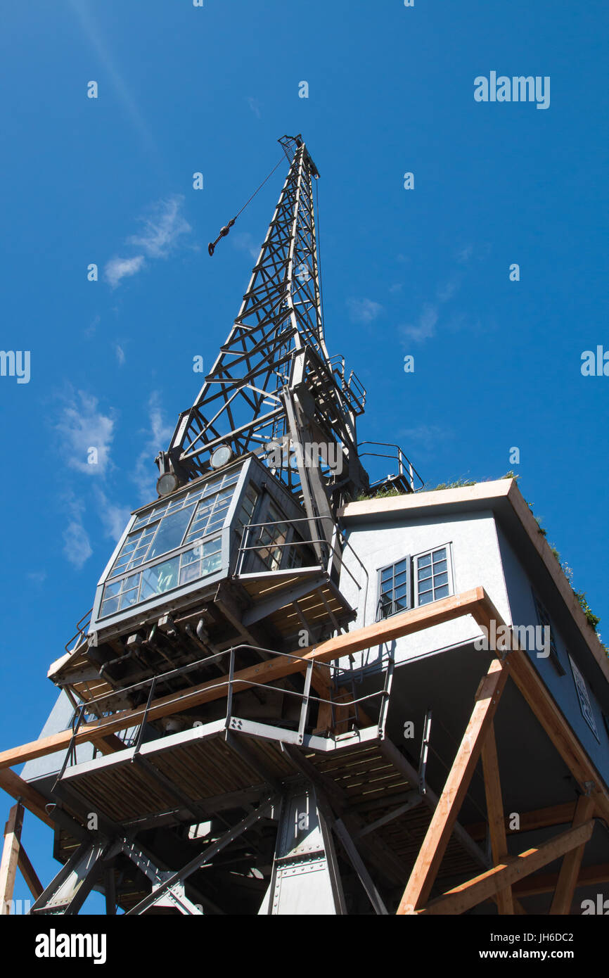 Bristol crane hi-res stock photography and images - Alamy