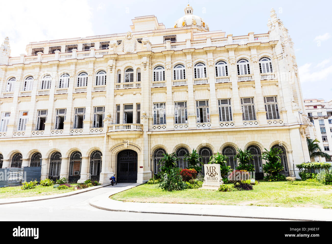 Museo De La Revolucion Havana cuba, museum revolution Havana Cuba ...
